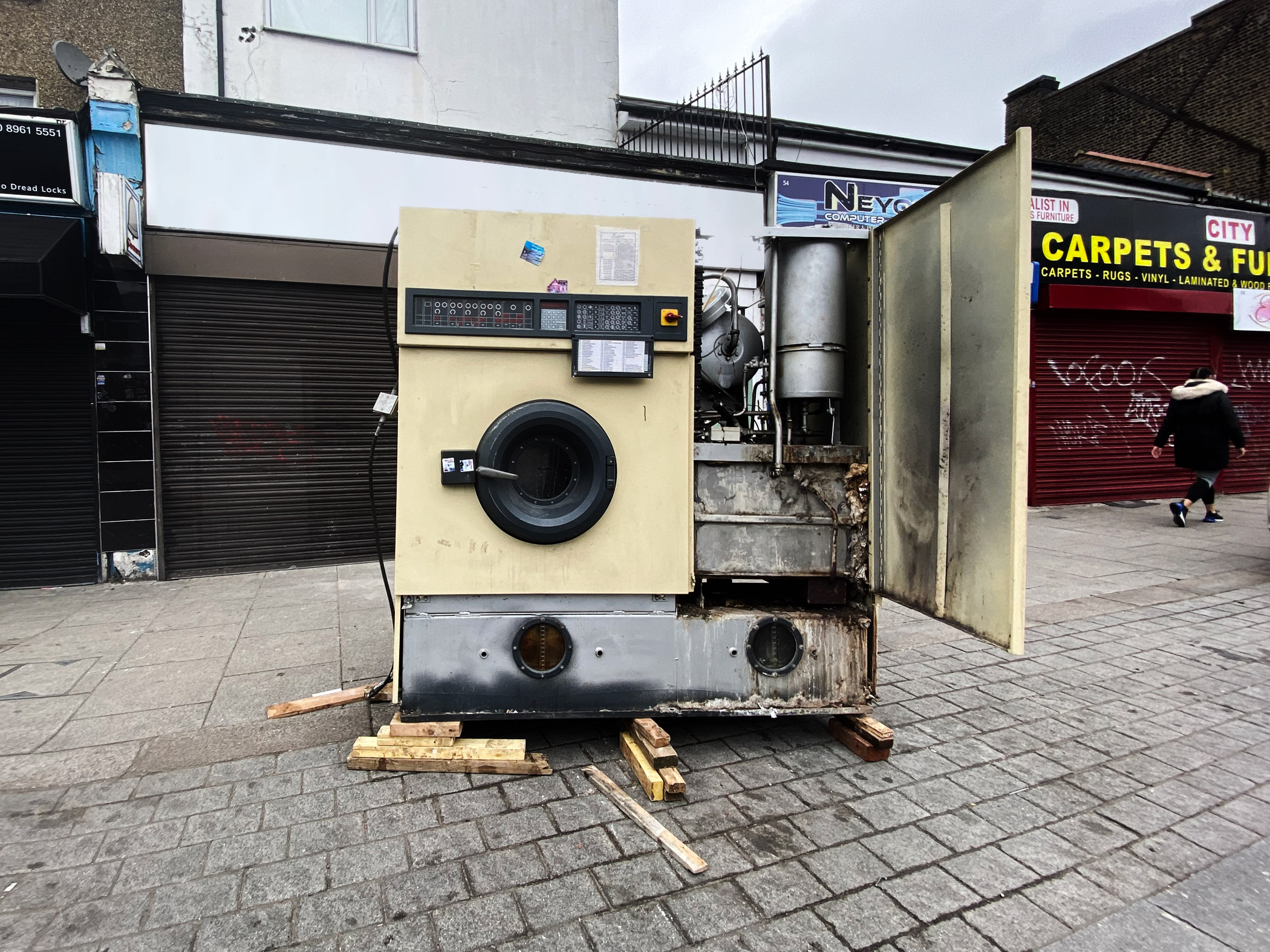 Miranda Donovan – Urban Fine Artist London